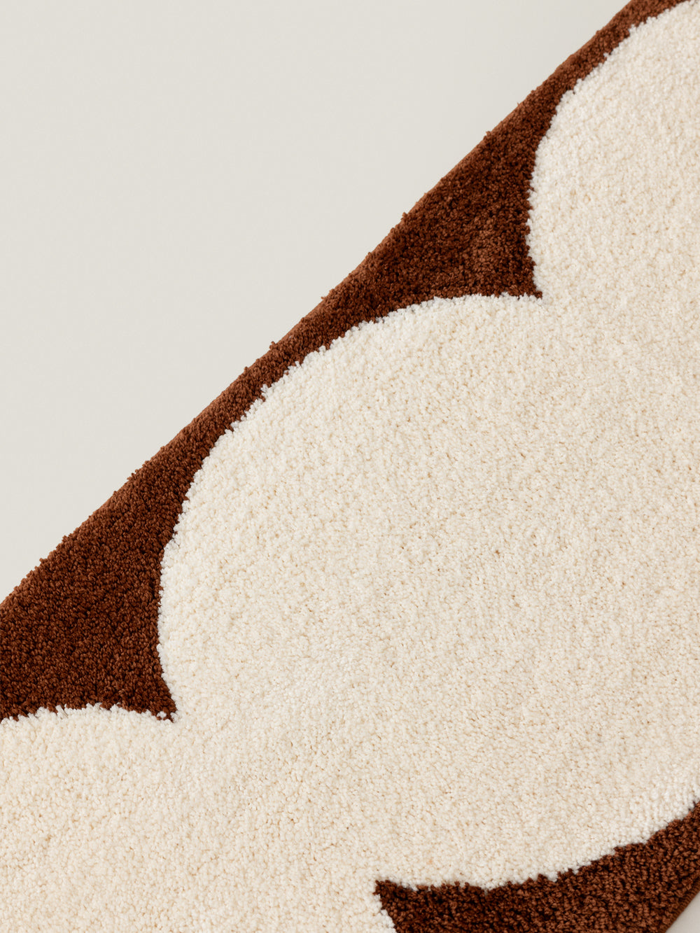 Round Flow Curved Tufted Rug | WENSHUO